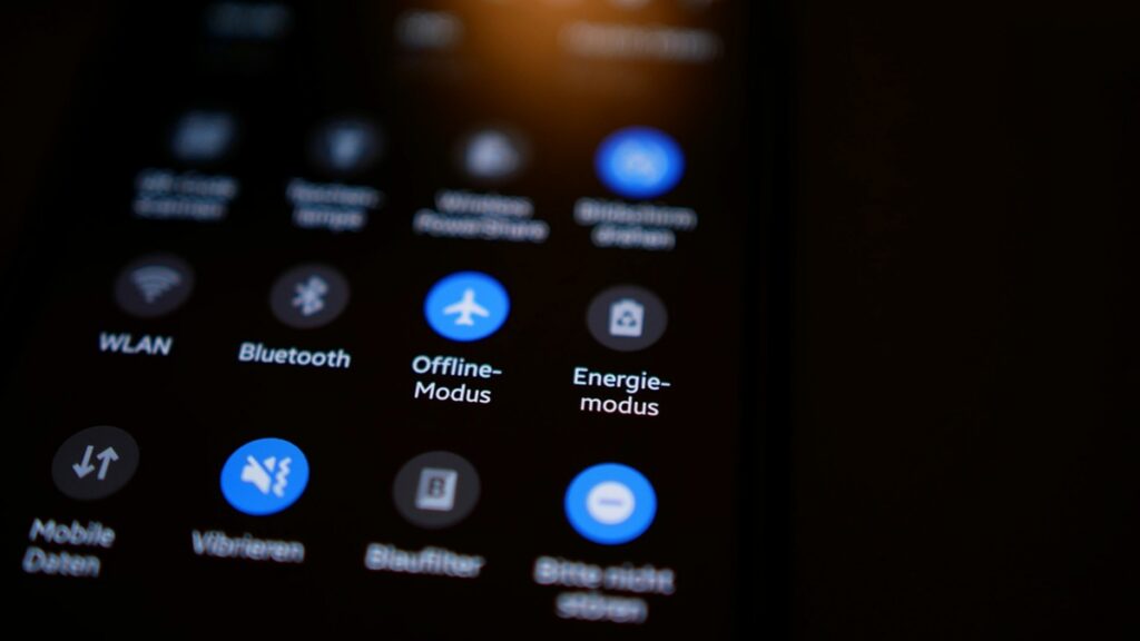 Telefon ležel v kufru, účet za let stál 32 tisíc Kč